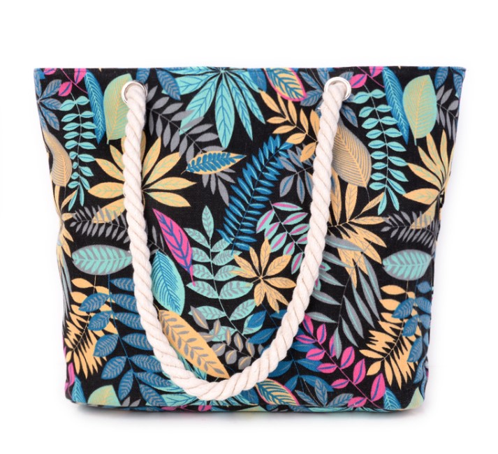 Letnja torba za plažu sa cvetnim motivima