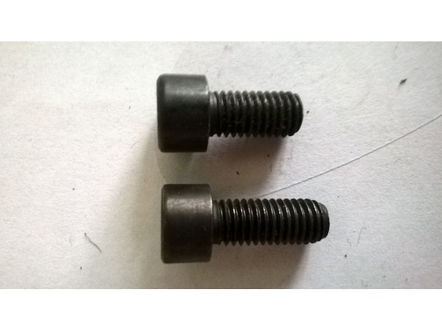 VIJAK INBUS 8X20MM