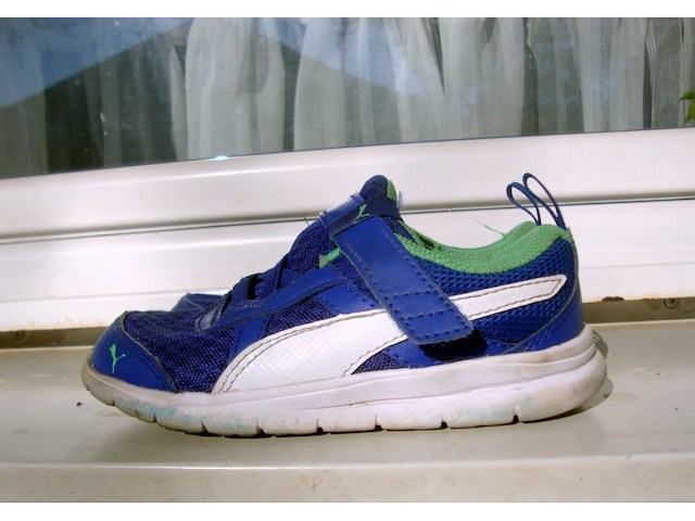 `PUMA` foam PATIKE broj 27