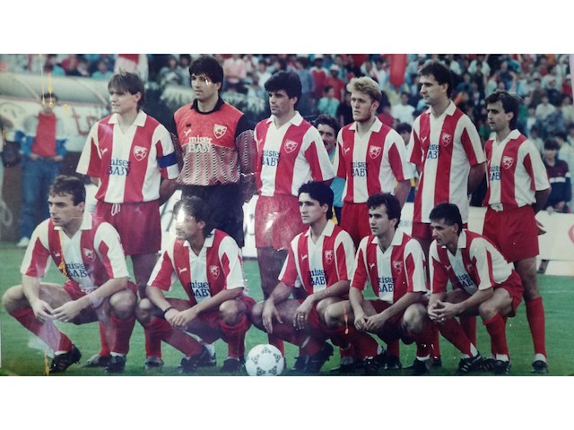 FK CRVENA ZVEZDA timska fotografija 1990 godina