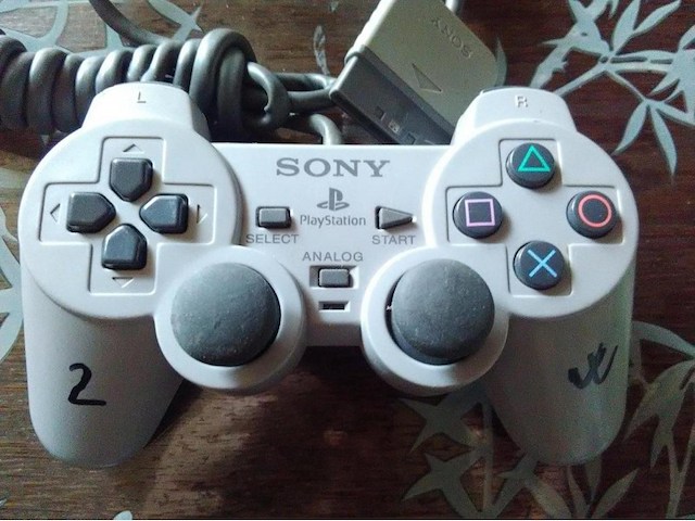 playstation 1,2 djojstik 2ispravan stanje sa slika