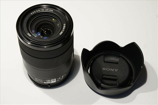 Sony 18-135mm f/3.5-5.6 OSS E-Mount