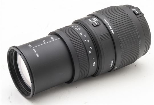 Sigma 70-300mm f/4-5.6 DG Macro za Canon