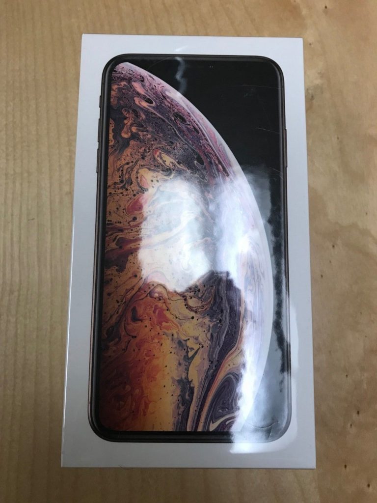 Apple iPhone Xs 64GB €499 iPhone Xs Max 64gb €520 iPhone X 64gb €350