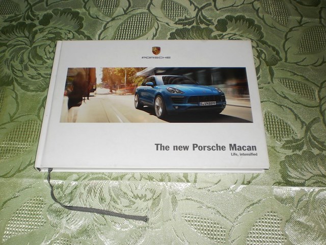 Porsche Macan - uputstvo na engleskom iz 2015 godine