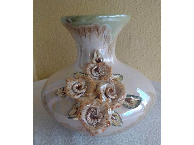 Ukrasna keramika - vaza