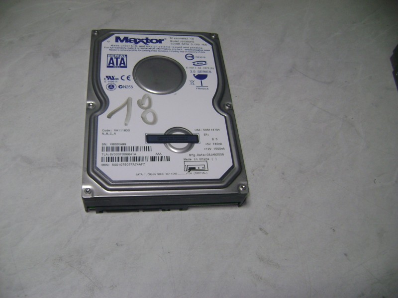 hard disk sataII 300gb maxtor ispravan