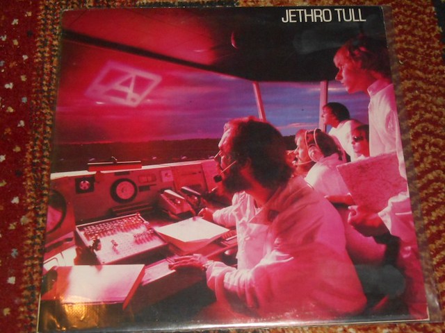 jethro tull - a MINT !!!