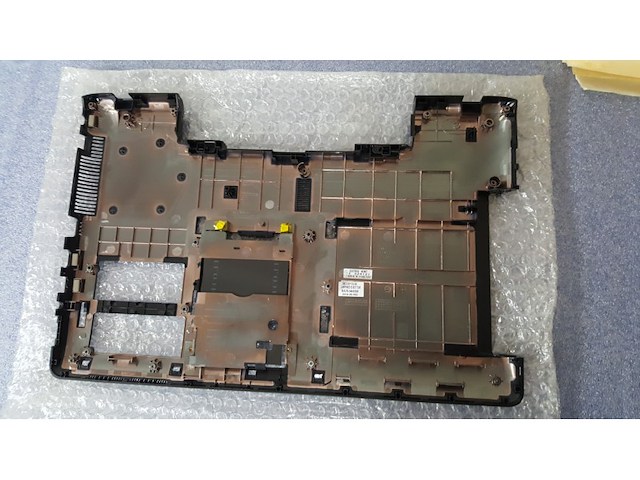 Donja plastika kucista NOVO SAMSUNG NP270E NP270E5E BA7