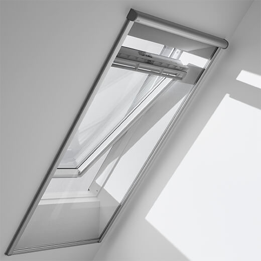 Komarnici Velux