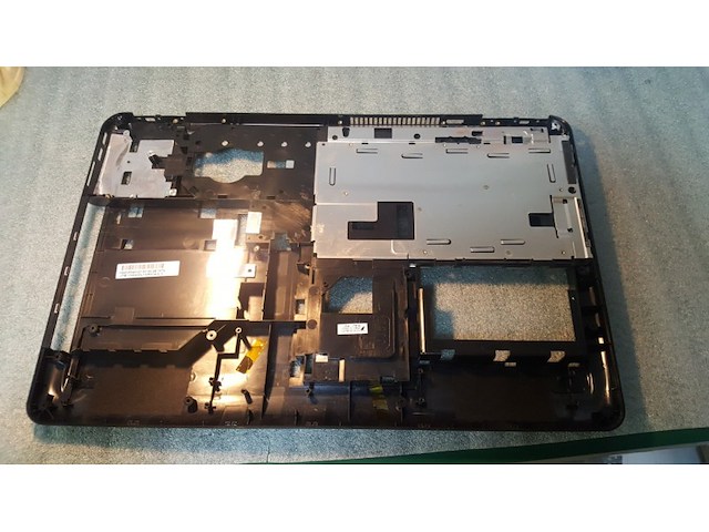 Donja plastika kucista za Asus K70IJ