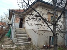 Prodajem kucu Vranje