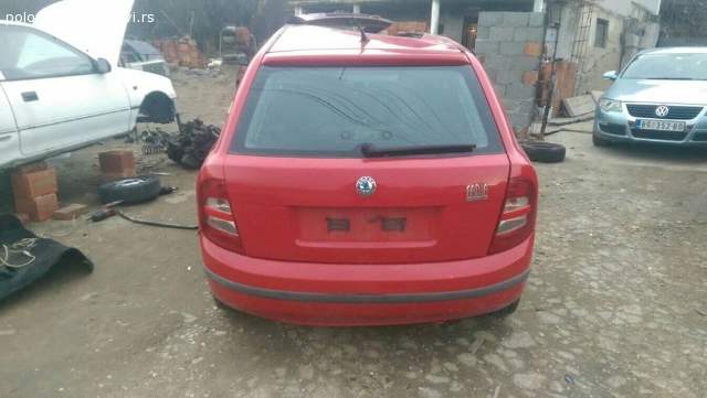 Polovni delovi Skoda fabija 1.4 mpi 2003godiste Saljem brzom