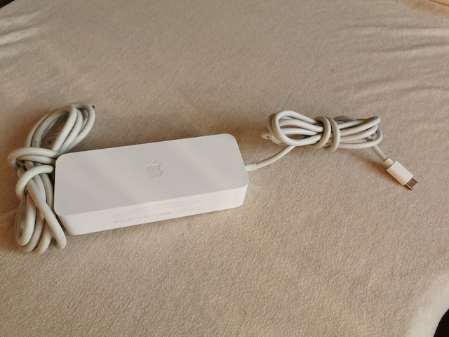 Punjac adapter Apple Mac mini 110W Power A1188 18.5V 6A