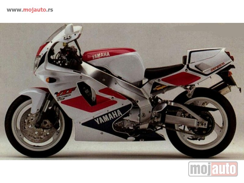 Yamaha YZF 750