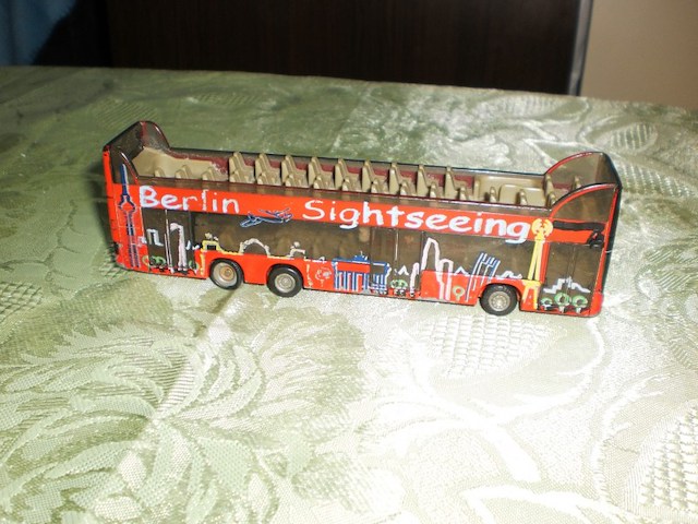 Siku 1885 - Turisticki autobus - 1/87