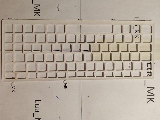 Lenovo s300 Plastika oko tastature