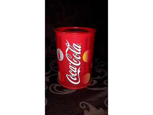 Coca Cola, Koka kola kutija.