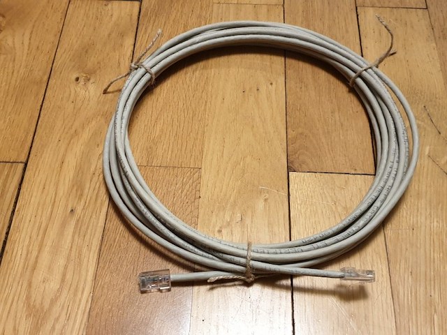 UTF mrežni kabl kat 5E dužina 7 metara sa konektorima