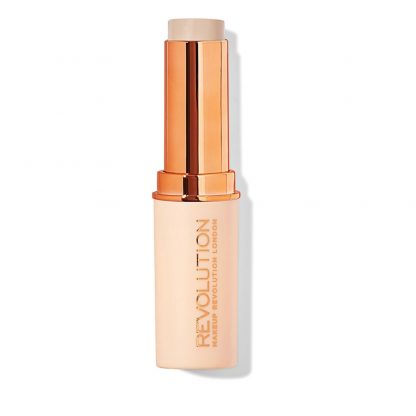 Puder u stiku MAKEUP REVOLUTION Fast Base Stick Foundation 6.2g