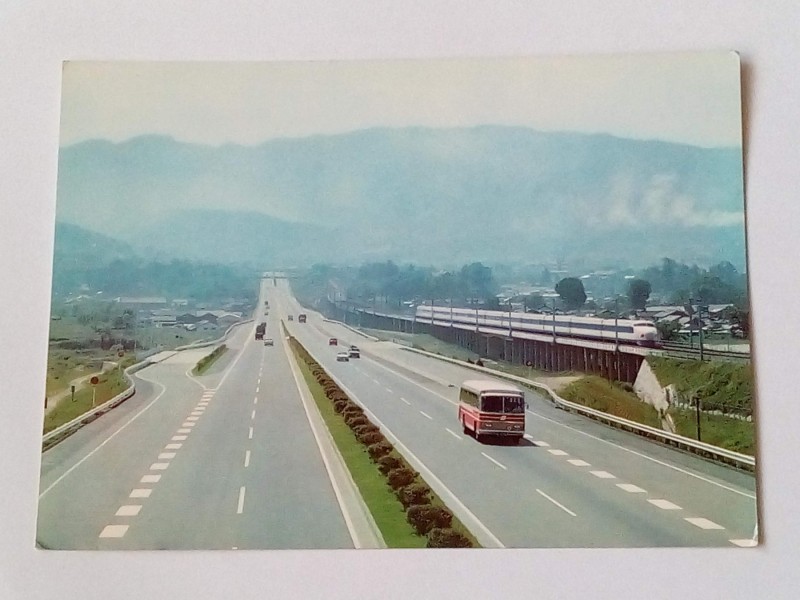 Autoput i Pruga - Automobili -Voz -Autobus- Japan -