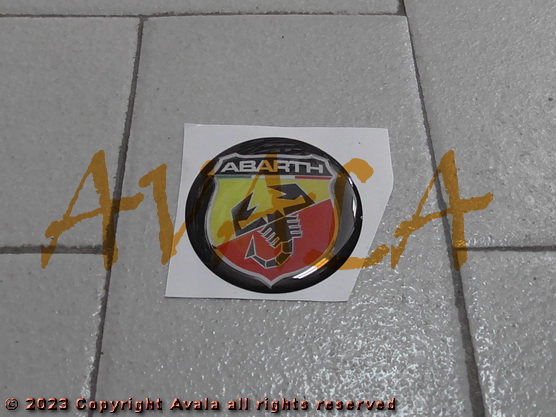 Stiker okrugli 53mm "Abarth" (novi znak) *10903894*