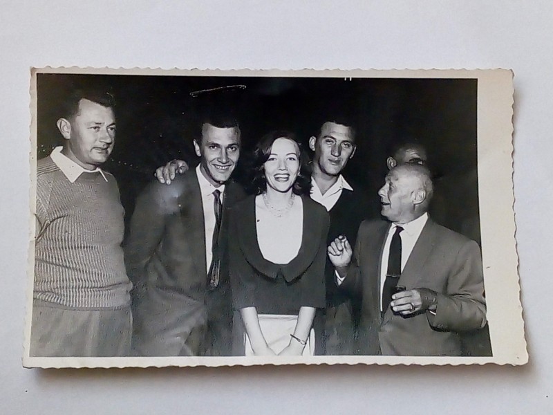 Nasmejano Društvo - Photo - Press - Woolloomooloo