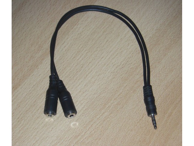 Audio stereo razvodnik 3,5mm