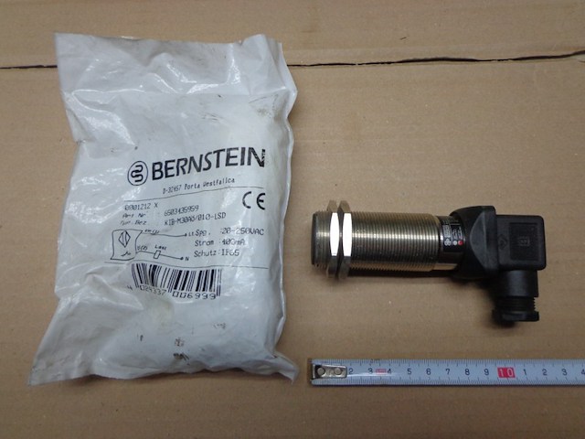 Bernstein induktivni Senzor M30 NOVO-