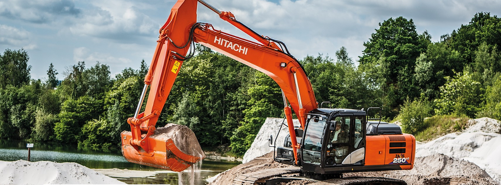 Srednji Hitachi bager ZX250LC-6