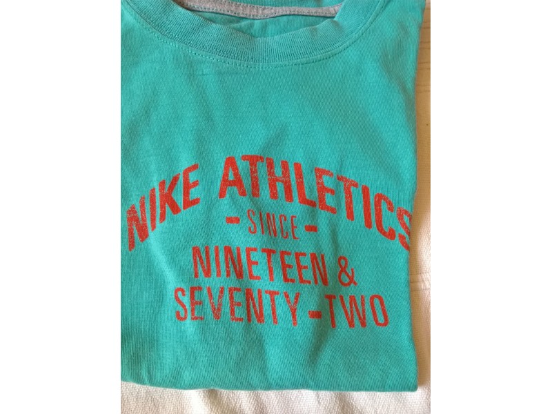 NIKE ATHLETICS 104 DO 110 CM 4 do 5 godina