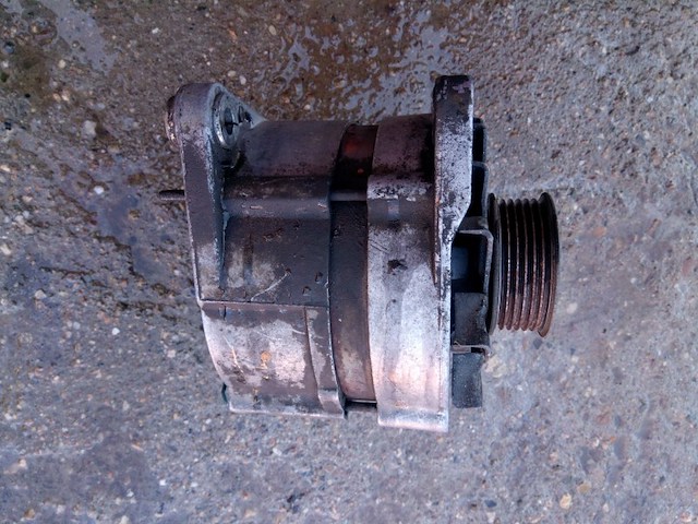 ALTERNATOR AUDI 100 C4