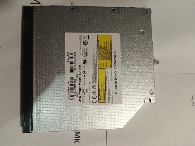 Fujitsu A556 Optika - DVD