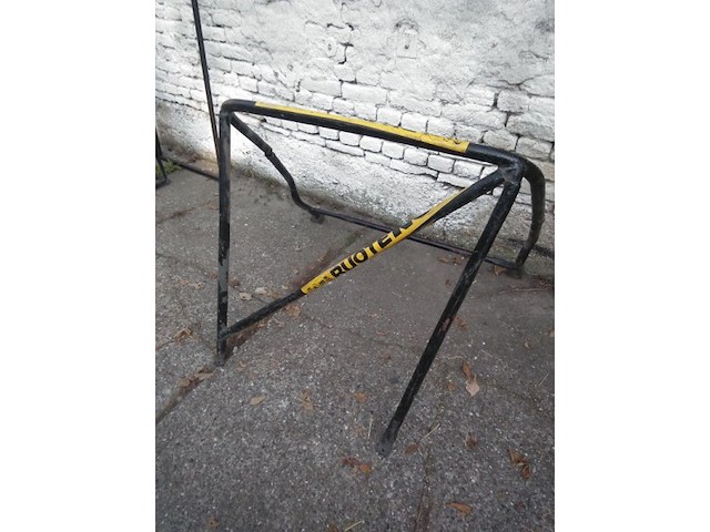 Roll bar za Zastavu 750 (Fiat 600 ) i Fiat 126