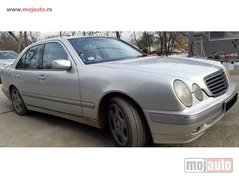 Mercedes E 320 CDI w210
