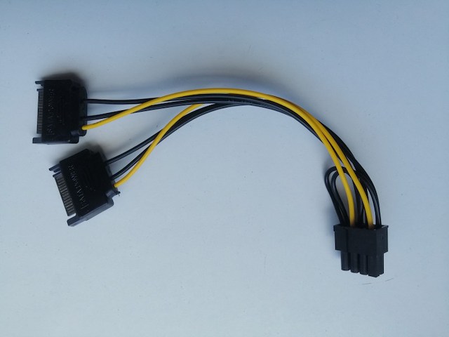 Adatpter 2xSATA na 8 pina za grafike 6+2