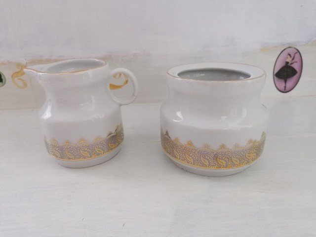 Dve starinske posudice porcelan