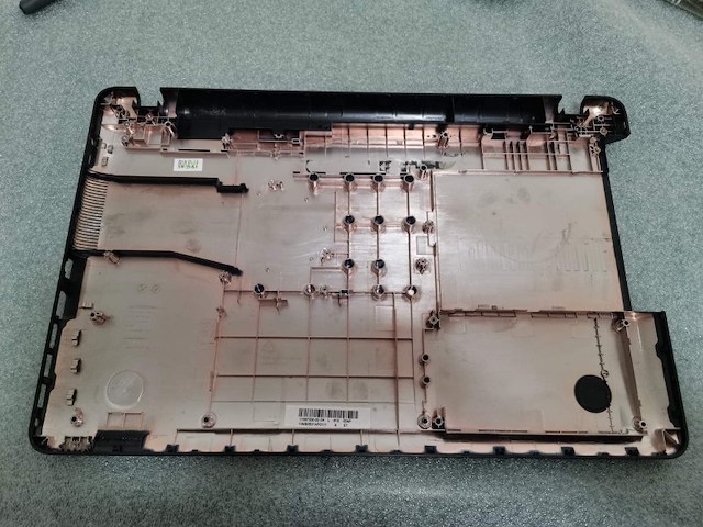 Donja plastika kucista za  Asus x540s