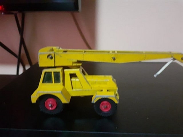 TAYLOR JUMBO CRANE MATCHBOX