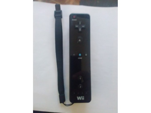 nintendo wii remote ispr kao sa slike sa rukohvatom