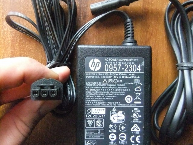 HP adapter 32V/12V 1094mA/250mA + GARANCIJA!