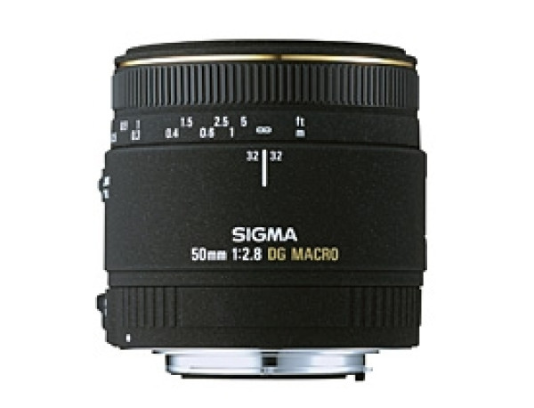 Sigma 50 mm f/2.8 EX Macro DG za Nikon