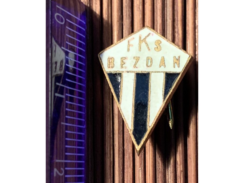 znacka fks Bezdan fudbal emajl (1227.)