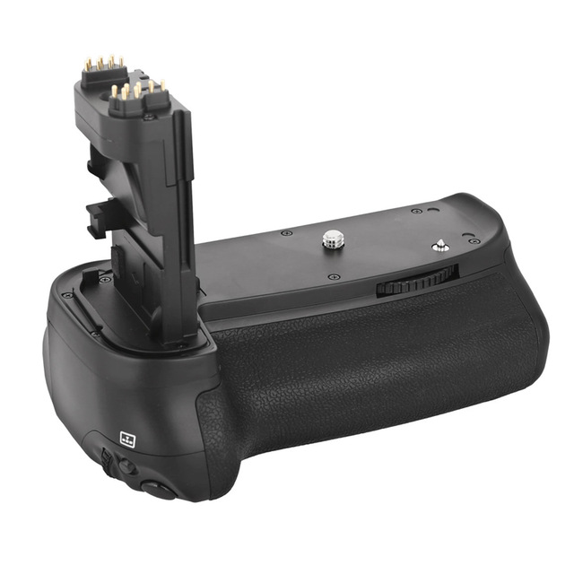 Meike MK-70D Battery Grip