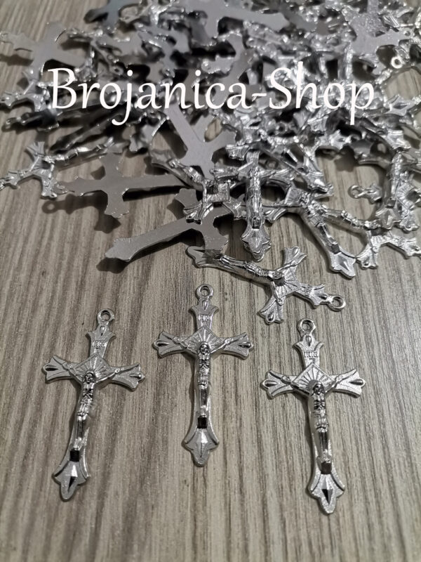 Krst metalni za ogrlice u srebrnoj boji (50kom)