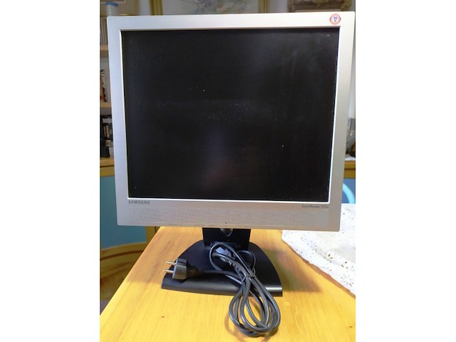 SAMSUNG MONITOR Sync Master 173 b 17`