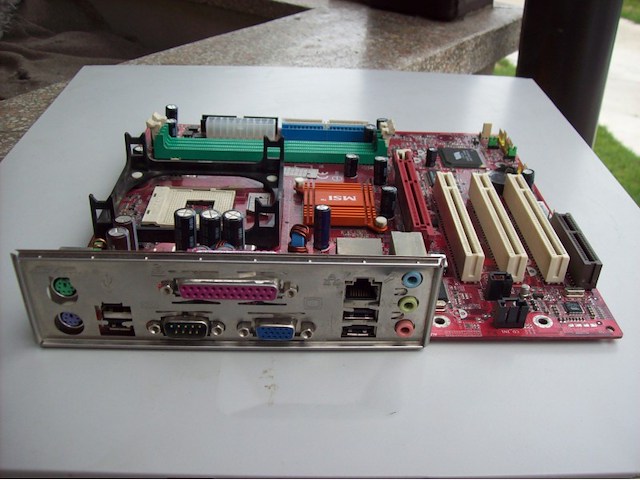 MSI 478 maticna  MS - 6787 VER:2