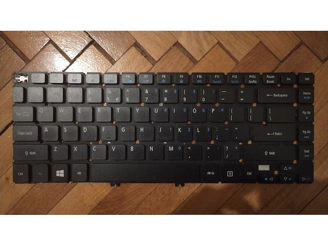 Tastatura za Acer R7-571 , R7-572