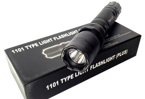 1101 – Samoodbrambena LED lampa