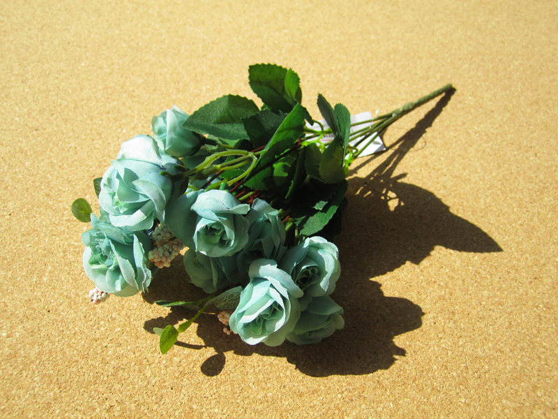 Mini buket ruža - plavi